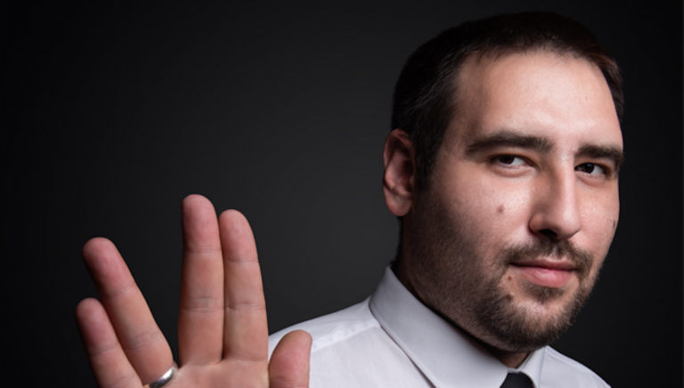 Stroke miatt távozik Horváth Ádám Tamás, a Parallaxis Univerzum kreatív ...