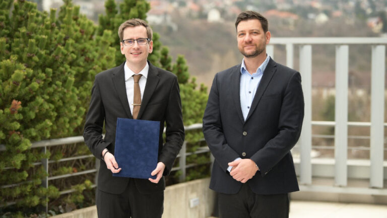 Papp Dániel kinevezte Lánczi Tamás utódját az MTVA online igazgatói ...